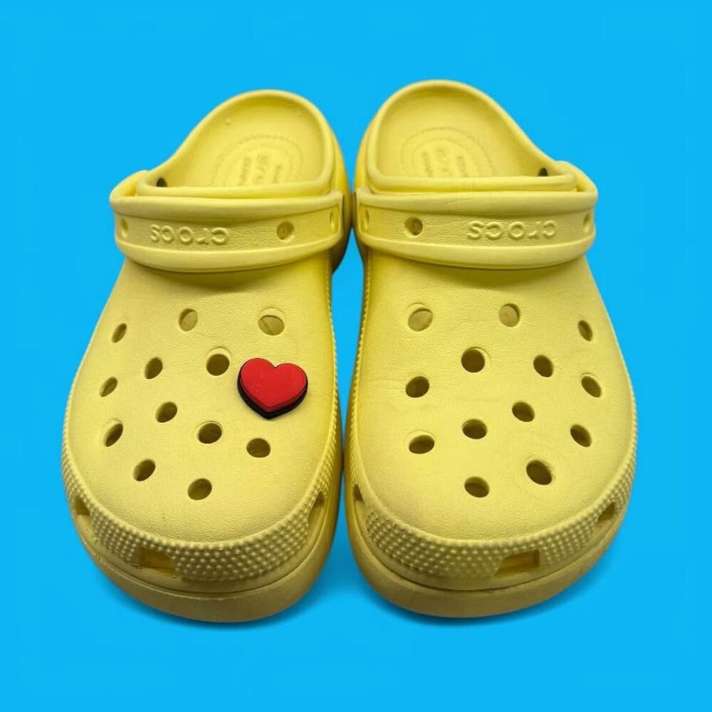 Women’s Yellow Classic Platform Crocs Clogs-Size 8 - Gem